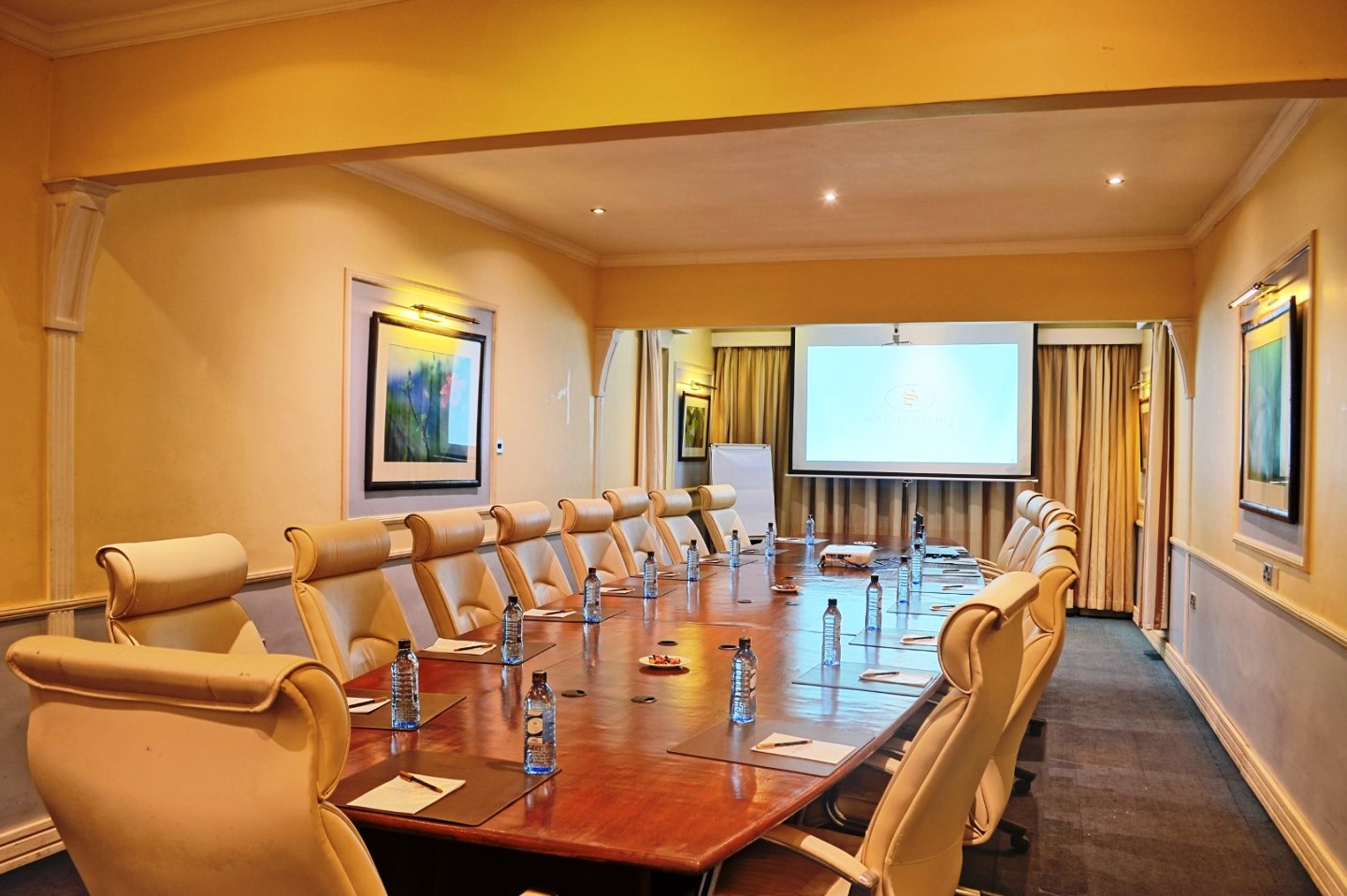 Gallery – Sovereign Hotel